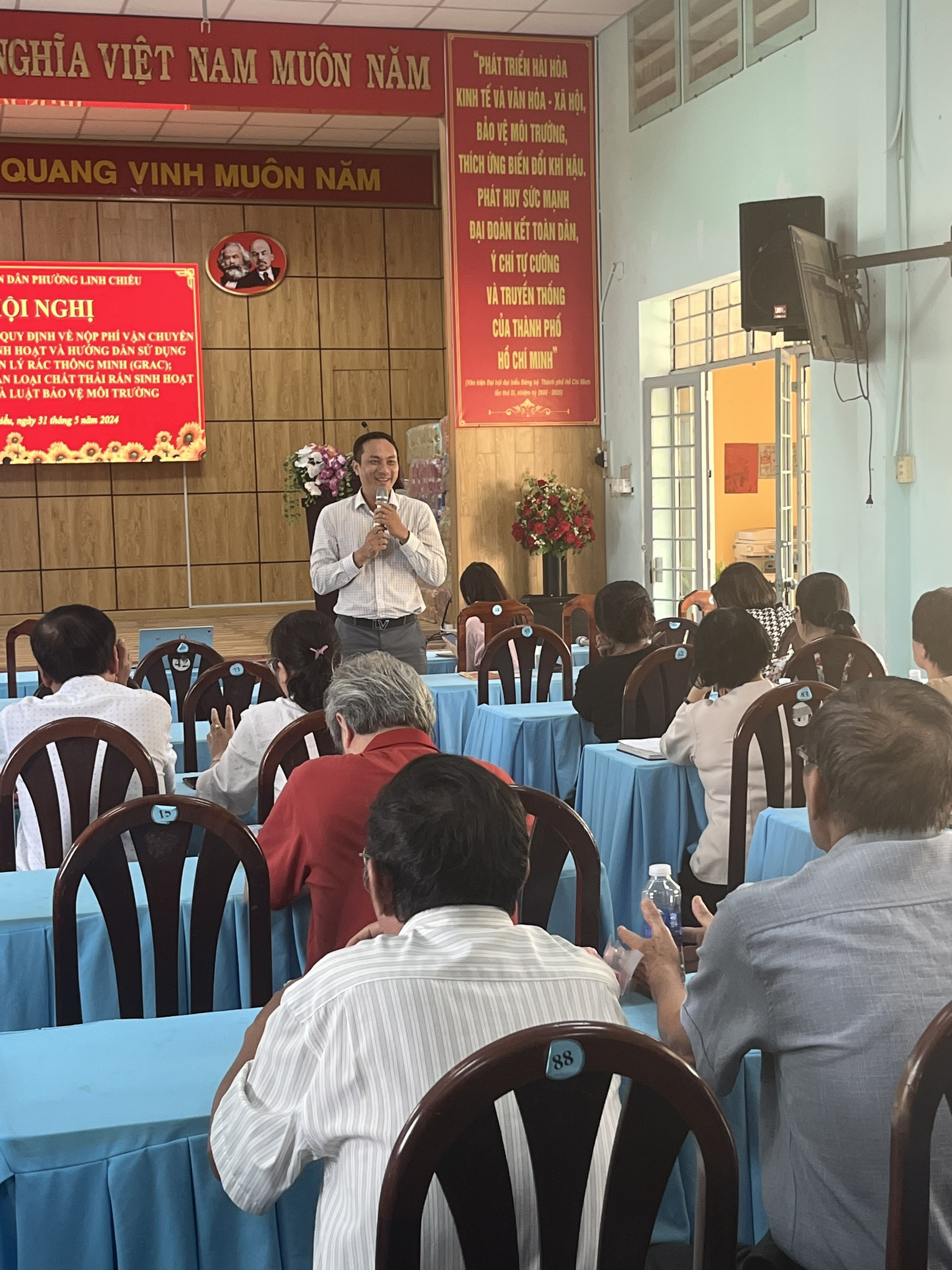 Grac tuyên truyền phí vận chuyển và hướng dẫn sử dụng app Grac cho ...