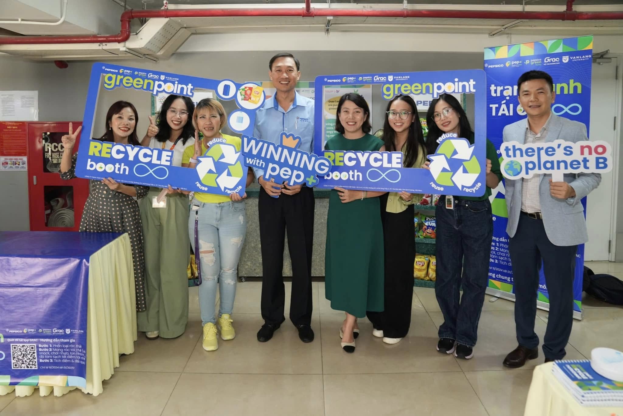 GRAC ĐỒNG HÀNH CÙNG TRƯỜNG ĐẠI HỌC VĂN LANG: HÀNH TRÌNH "SỐNG XANH ...